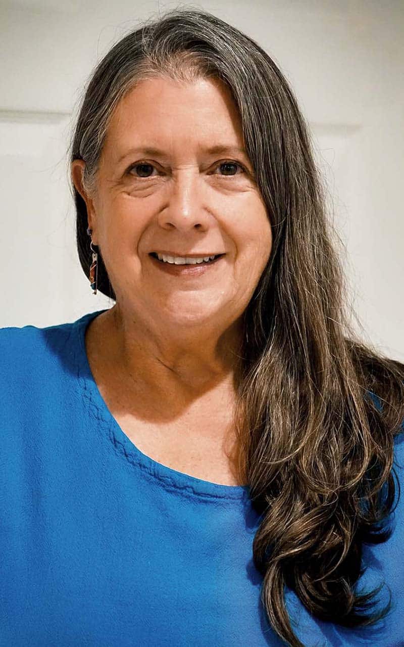 elizaBeth Marcocci, CMKBD - Mother Hubbard's Custom Cabinetry